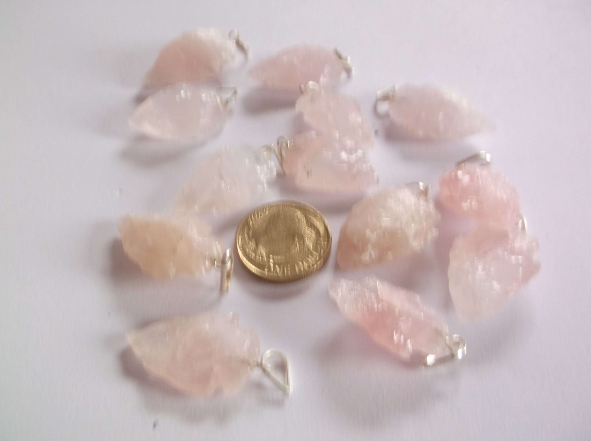Rose quartz arrow head with clasp - NZ Gems
